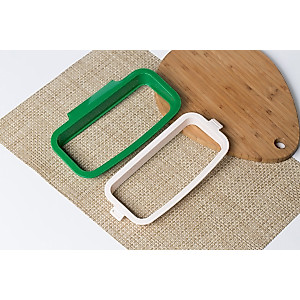 Kitchen Hanging Clip on Trash Bag Holders Travel Garbage Can Rack Fixed Cabinet Rubbish Bin Plastic Bracket Hanger of Cupboard Closet Door Thread-off Proof design Car (2PCS)