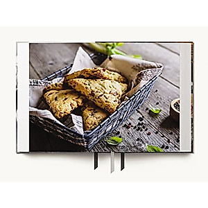 Baking: The Ultimate Cookbook (Ultimate Cookbooks)