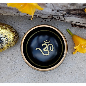 Yoga Meditation Om Peace Singing Bowl/Red Velvet OM Cushion/Wooden Mallet Set