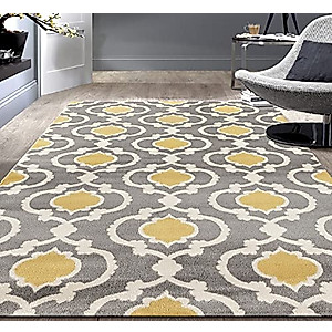 Moroccan Trellis Contemporary Gray/Yellow 7'3" x 10'2" Indoor Area Rug