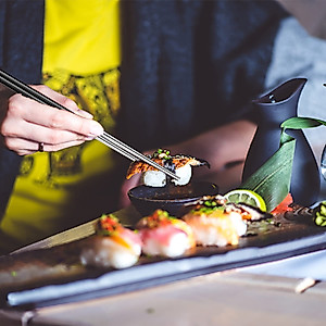 5 Pairs Stainless Steel Chopsticks, Slivek Reusable Premium Lightweight 304 Metal Chopsticks Dishwasher Safe, Non-slip, Lightweight, 9.05 inches (Black Silver)