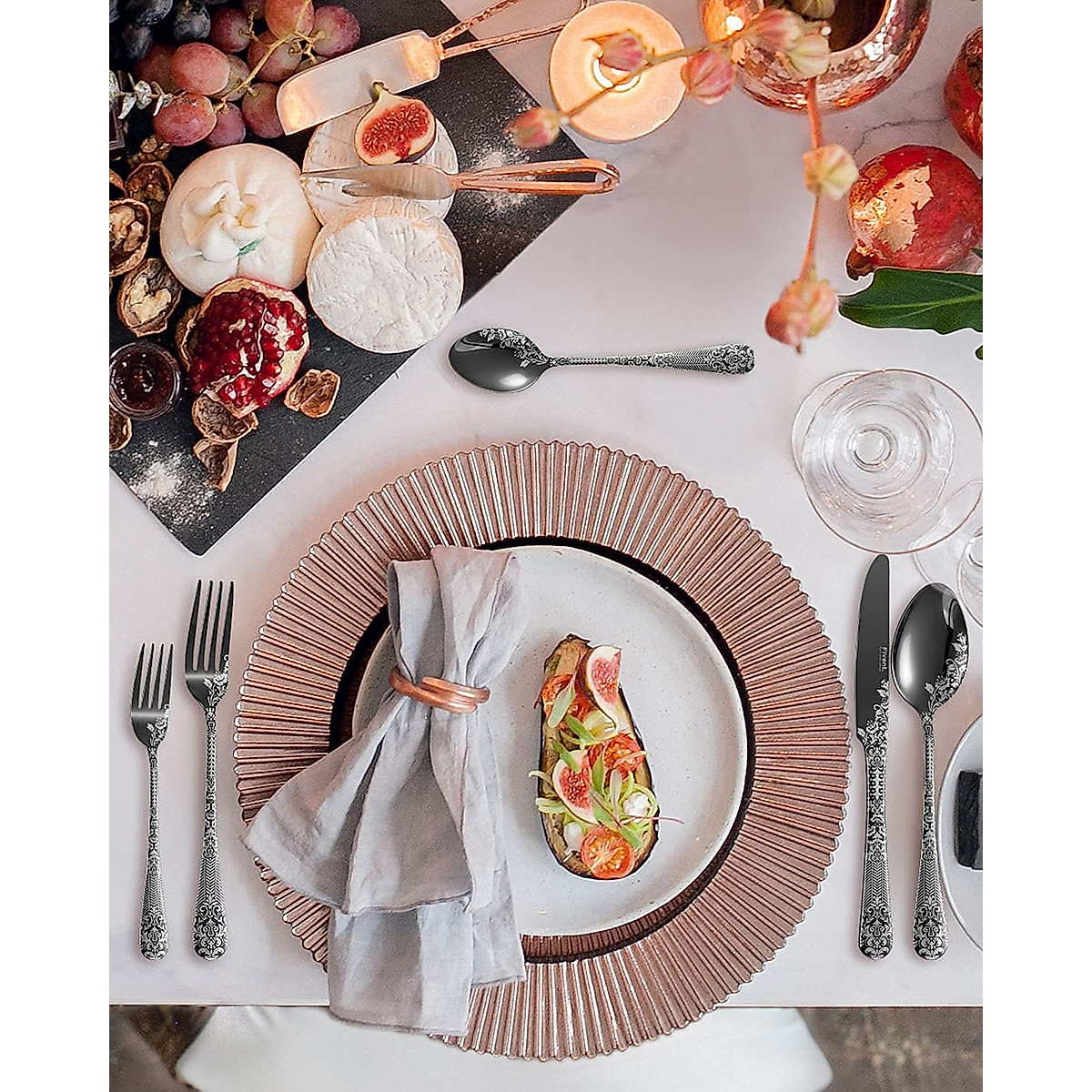 Fivent Floral Damask Rose Black Cutlery Set - 20 pcs - Includes 8 x Spoons, 8 x Forks, 4 x Knife - Stainless Steel, Dishwasher Safe, Mirror Polished Tableware - Durable Flatware - Home Kitchen