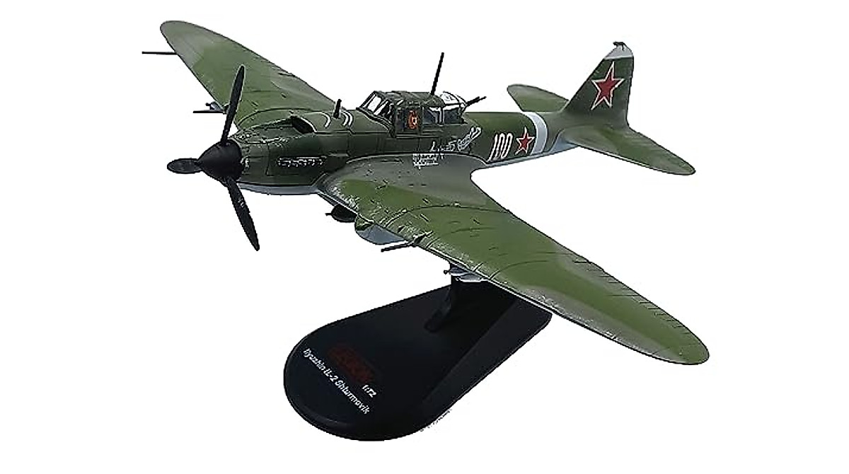 Ilyushin IL-2M3 Sturmovik Aircraft #100 Green Camouflage Piloted by Vasily Emelyanenko Soviet ...