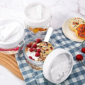 Overnight Oat Containers with Lids and Spoons 3PCS, 20oz Portable Plastic Yogurt Jars, Leakproof Dessert Cups for Yogurt Breakfast On The Go Cups, Oatmeal Jars Snack Containers (3white)