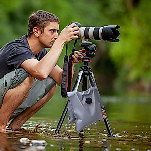 Eurmax USA Saddle Design Water Weight Bag Heavy Duty Water Saddlebag Portable Water Bags Outdoor Weights Photo Video Studio Stand 4-Pack（Grey）