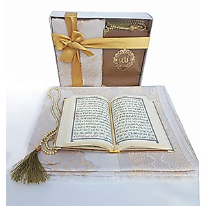 Full Quran Prayer Rug Gift Set, Arabic Velvet Covered Quran (Size: 6.70 x 4.70 İnc / 17 x 12 cm) and Beads I Perfect Islamic Gift for Men&Women | Prayer Mat| Holy Quran (Gold), S1