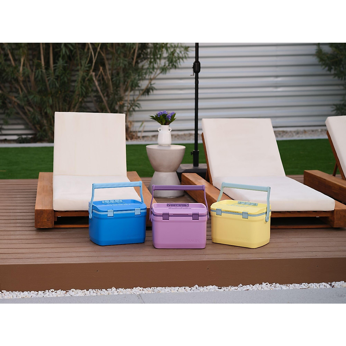 Stanley Adventure Outdoor Cooler 16 qt | Heavy Duty Outdoor Camping Cooler with Easy Carry Top Handle | 36 Hour Cooling Ice Chest for 21 Cans| BPA-Free | Pomelo