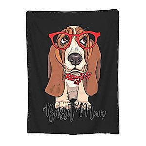 Cute Basset Hound Dog Mom Gift Full Fleece Throw Cloak Wearable Blanket Flannel Fluffy Comforter Quilt Nursery Bedroom Bedding King Size Plush Soft Cozy Air Conditioner Blanket