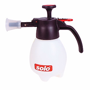 Solo 418 One-Hand Pressure Sprayer with Ergonomic Grip for Gardening, Fertilizing, Cleaning & General Use Spraying, 1 Liter