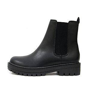 Soda Pilot ~ Women Lug Sole Low Heel Chelsea Fashion Ankle Bootie w/Double Elastic Gore (Black, us_footwear_size_system, adult, medium, numeric_8)
