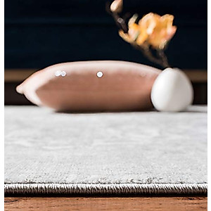 SAFAVIEH Brentwood Collection 5' Round Grey/Ivory BNT802F Medallion Distressed Non-Shedding Dining Room Entryway Foyer Living Room Bedroom Area Rug