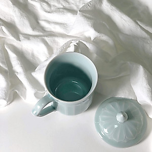 Tingyework Porcelain Lotus Tea Cup with Lid and Handle, 12 oz Unique Coffee Mug, Microwave Dishwasher Safe, Gifts for Women and Men, Aesthetic Chinese Celadon 1 Pack (Ivory Blue)