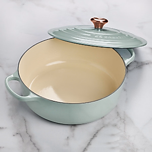 Le Creuset Signature 6.75-quart Round Wide Oven with Copper Knob - Enameled Cast Iron (Sea Salt)