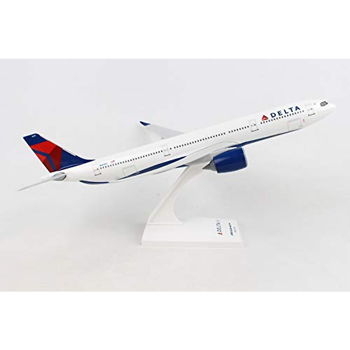 Daron Skymarks Delta A330-900Neo 1/200