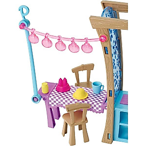 Polly Pocket Backyard Barbeque Playset with 3-inch Polly Doll & Accessories