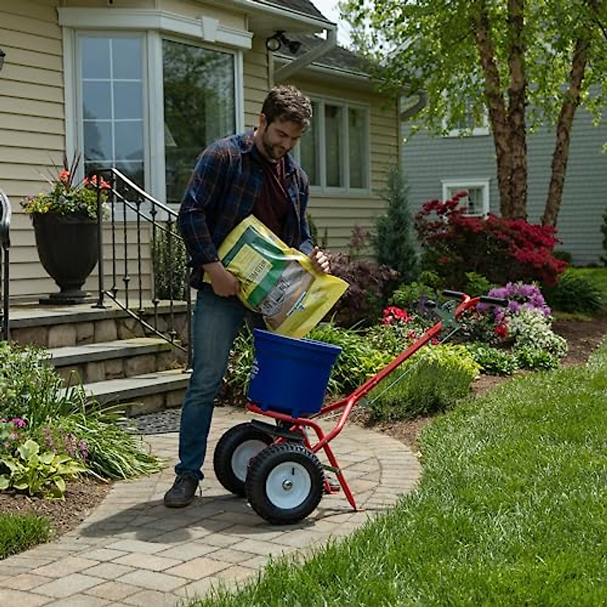 Jonathan Green 11591 Corn Gluten Lawn Fertilizer, 10-0-2 Formula, 5,000-Sq. Ft. Coverage - Quantity 1