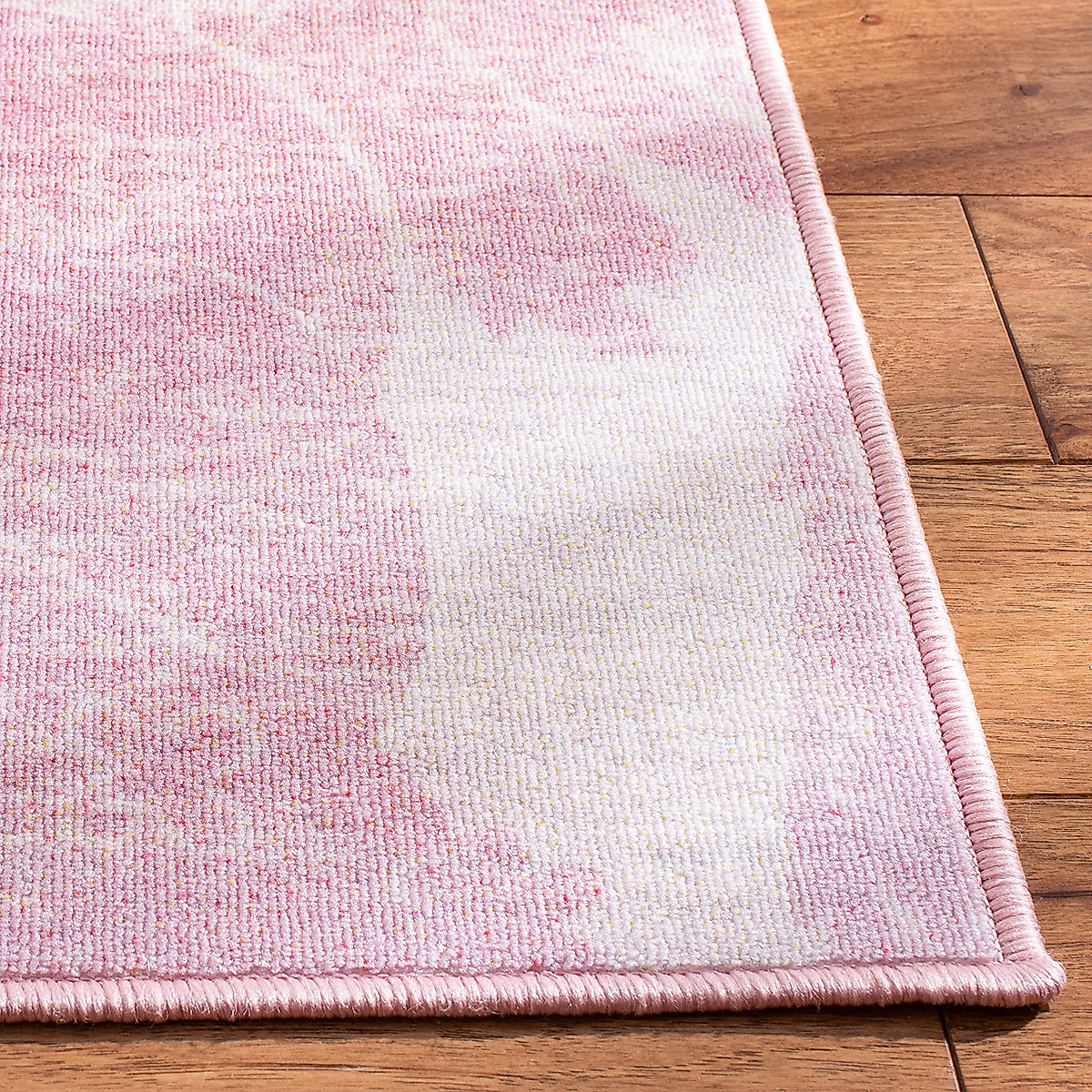 SAFAVIEH Disney Princess Collection Machine Washable Slip Resistant 3' 3" x 5' 3" Pink/Purple Assurance Kids Bedroom Nursery Playroom Area Rug