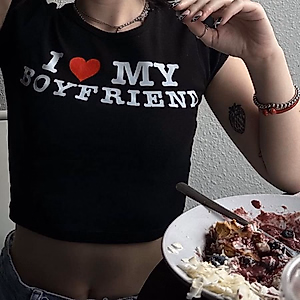 Y2k Baby Tees for Women Cute Short Sleeve Crop Top Vintage Graphic Print Aesthetic Slim Fitted Cropped Going Out Shirt Fairy Grunge Teen Girls i Heart bf gf Clothes (Black I Love My Boyfriend, M)