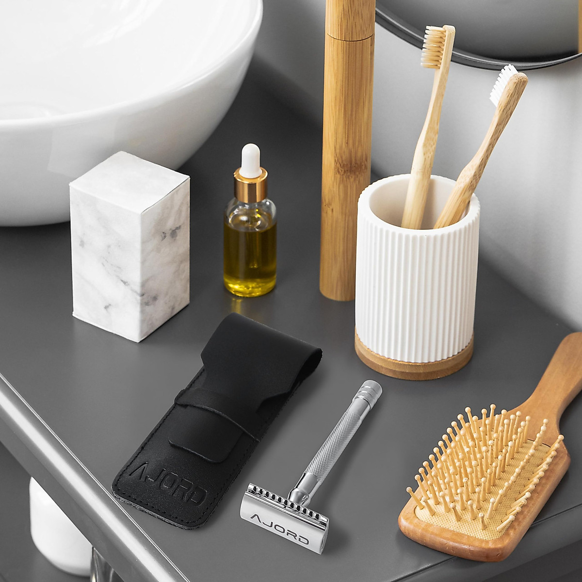 3 Pcs Double Edge Safety Razors For Men & Women - Safety Edge Razor Women Comes With 5 Astra Superior Platinum Double Edge Blades & Razor Cover - Reusable Men's Saftey Shaving Razors with Long Handle