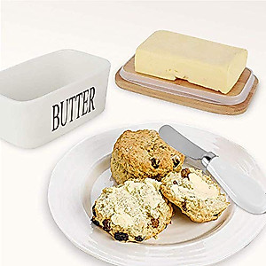 SZUAH Porcelain Butter Dish with Lid and Knife (500ml), Large Butter Keeper Container Butter Dishes with Covers for Countertop High Quality Silicone Sealing, Dishwasher Safe