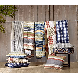 Eddie Bauer - King Quilt Set, Reversible Cotton Bedding with Matching Shams, Lightweight Home Decor for All Seasons (Arrowhead Blue,3pieces, King)