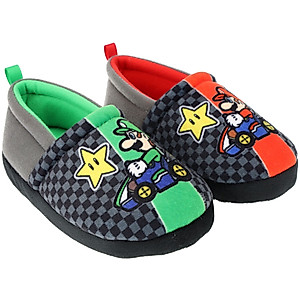 Super Mario Boys Slippers, Mario Kart Mismatched A-Line, Black, Size 10/11