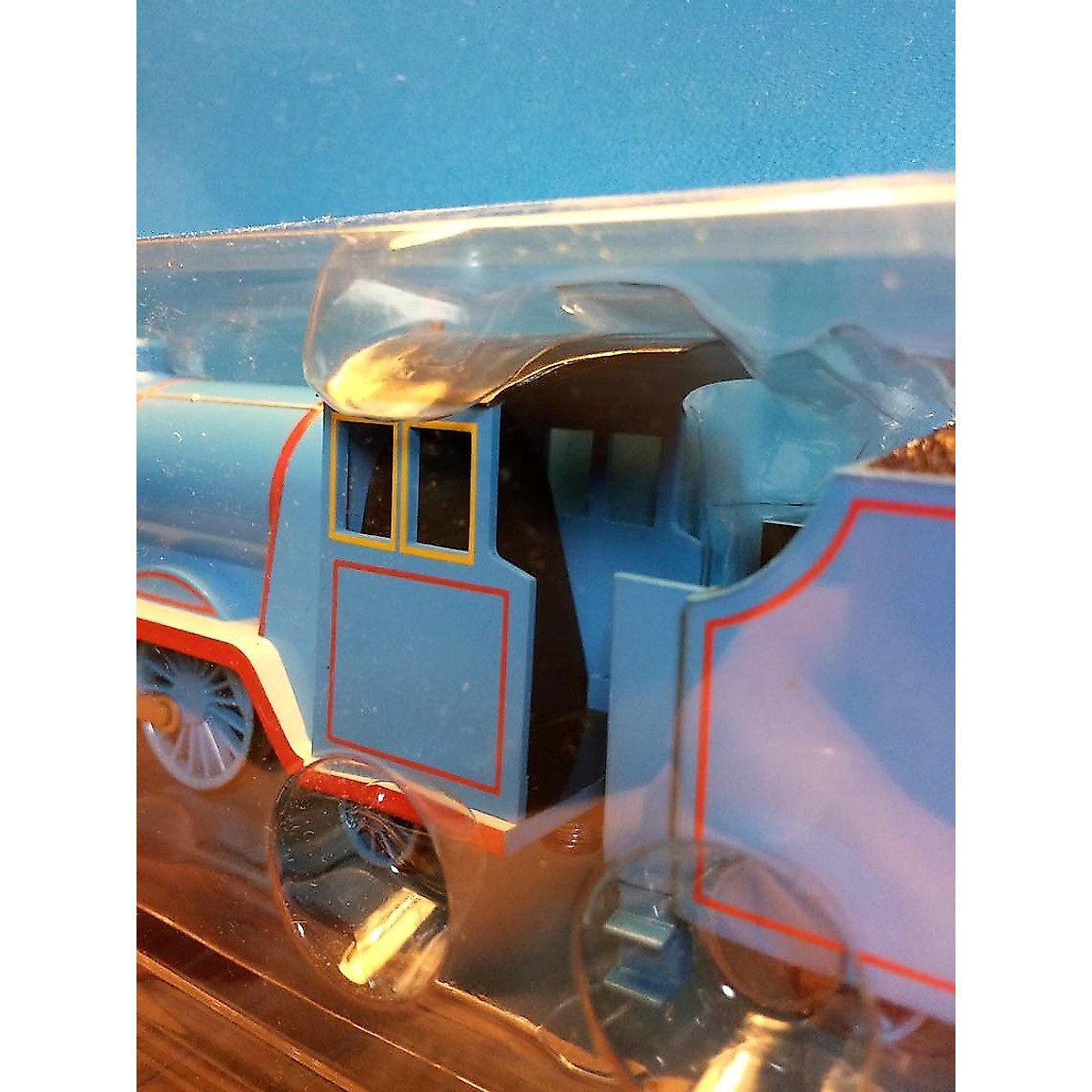 Bachmann Trains - THOMAS & FRIENDS GORDON THE EXPRESS ENGINE w/Moving Eyes - HO Scale