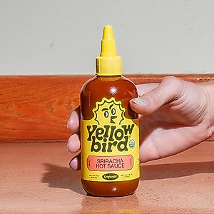 Organic Sriracha Hot Sauce by Yellowbird - Organic Chili Pepper Sauce with Red Jalapenos, Agave and Garlic - Plant-Based, Gluten Free, Non-GMO - Homegrown in Austin - 9.8 oz