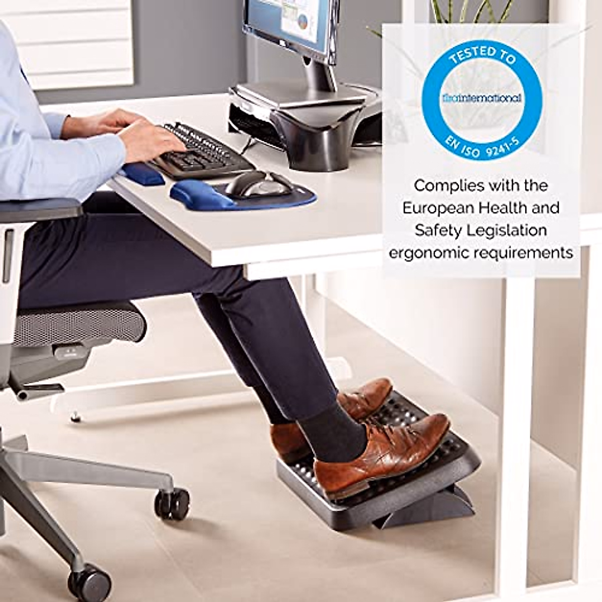 Fellowes 48121 Standard Foot Rest, Graphite