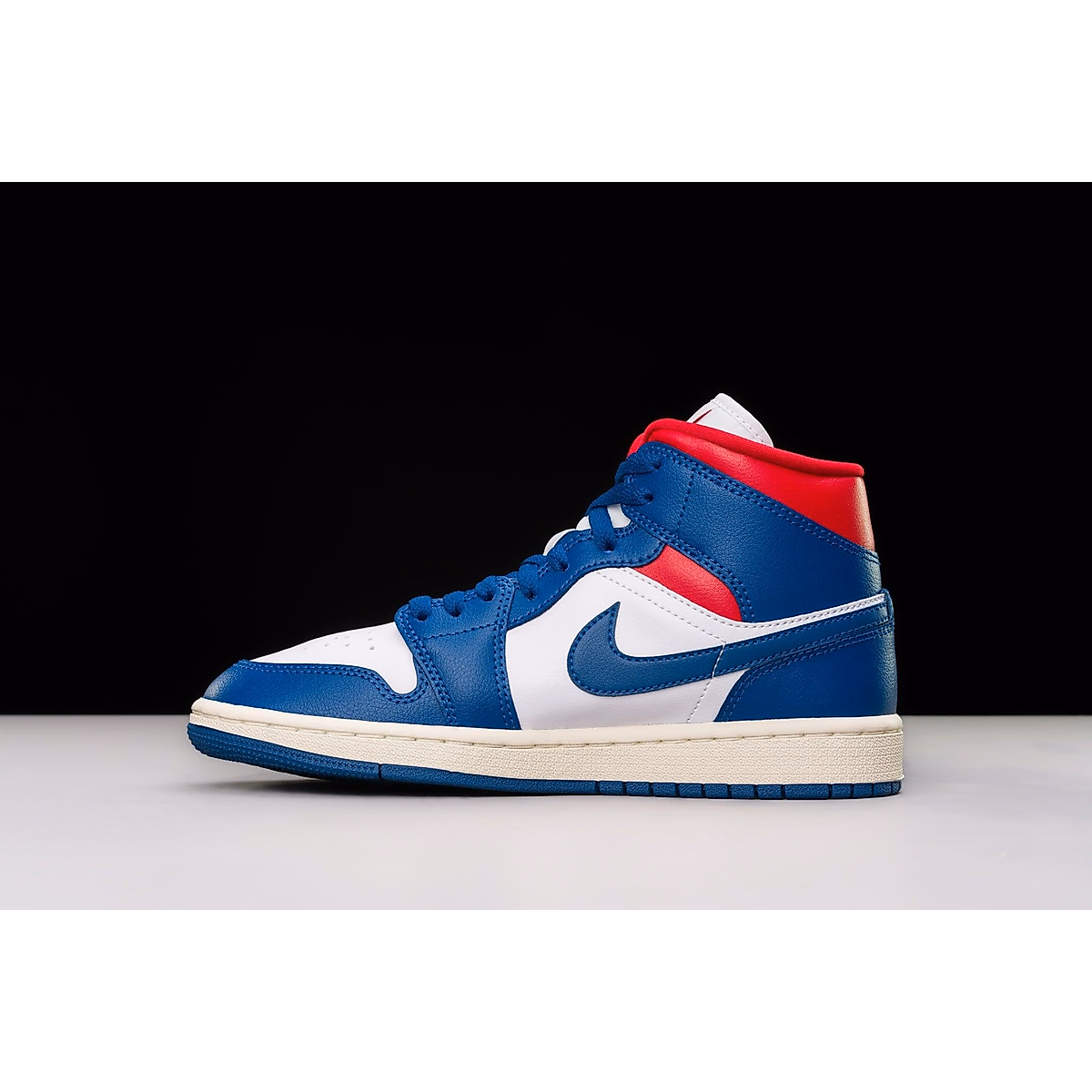 Air Jordan 1 Mid French Blue (Women's) Style Code: BQ6472-146, Blauw, 5 AU