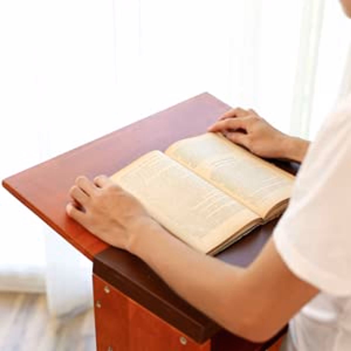 Prayer Bench Stool,Solid Wood Prayer Kneeler with Bench and Folding Table Top in Home,Church Prayer Table Chair Padded Kneeler Shelf for Kneeling at Home,Religious Gifts