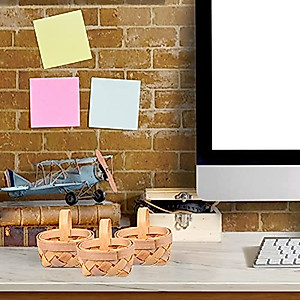 YARNOW 12pcs Miniature Picnic Baskets with Handles Small Wood Chip Baskets Dollhouse Tiny Woven Basket Mini Party Favor Basket for Fairy Garden Crafts Decor