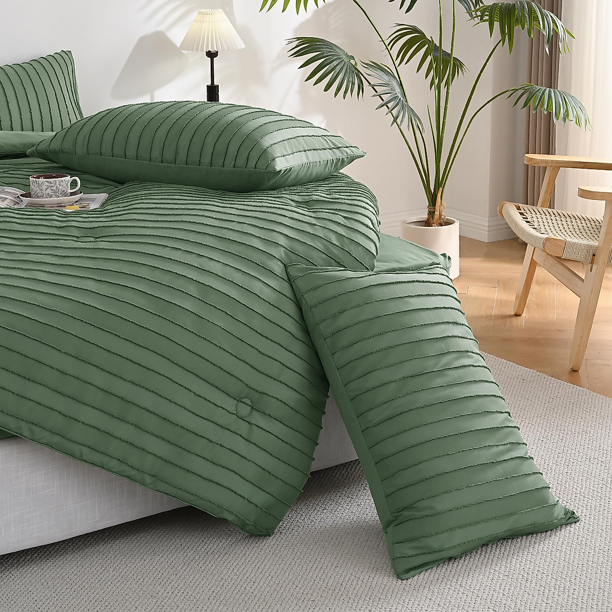 JELLYMONI 2 Pack Green Pillowcases Standard Size, Soft Microfiber Striped Tufted Pillow Covers with Envelope Closure (Pillows are not Included)
