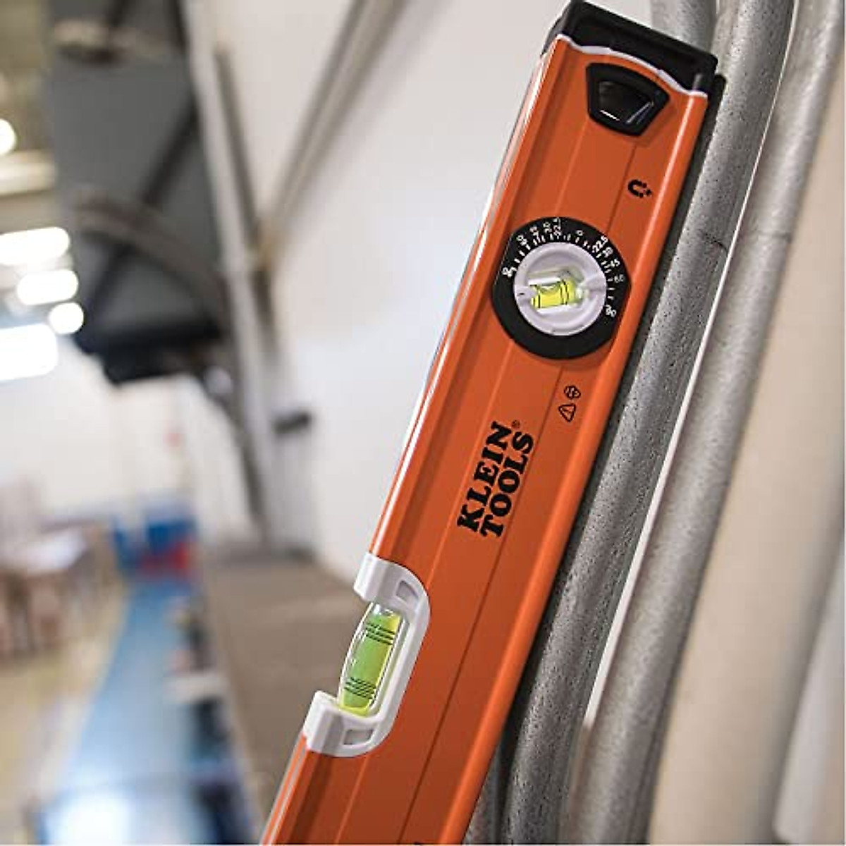 Klein Tools 935L Level, 24-Inch Magnetic Bubble Level with Adjustable Vial and Top V-Groove, High Viz Orange