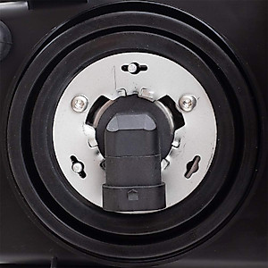 Brock Aftermarket Replacement Driver Left Passenger Right Halogen Composite Headlight Assembly Set Compatible With 15879433 15879432