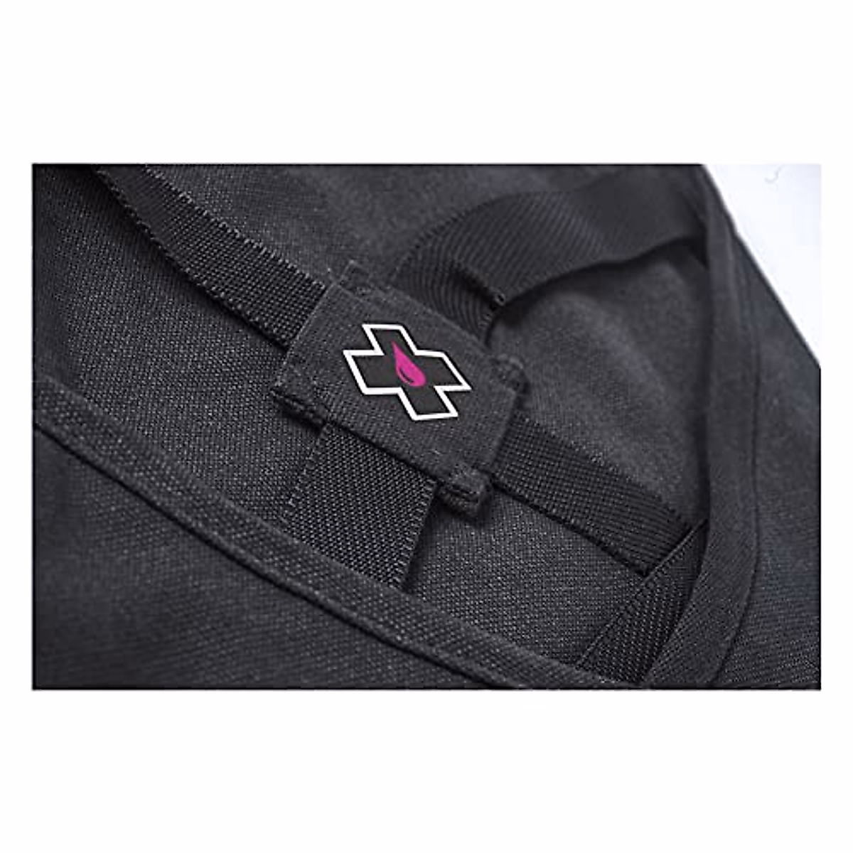 Muc-Off Workshop Apron - Unisex, Adjustable Length Black Apron with Front Pocket - Perfect for Protecting Clothes During Bike Cleaning and Maintenance, one Size