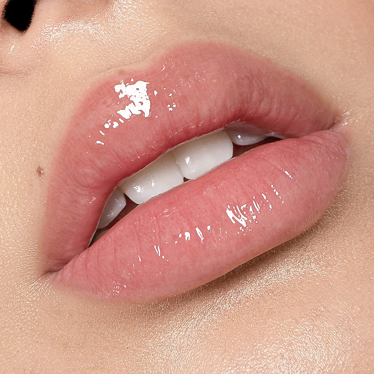 Sigma Beauty Renew Lip Oil – Tinted Lip Oil with Luxurious High-Shine Color and Long Lasting Hydration for Soft, Supple Lips, Non Sticky Lip Oil w/Nourishing Antioxidants (Tranquil, Fresh Pink Sheen)