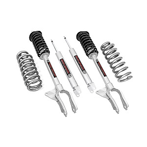 Rough Country 2.5 Lift Kit w/N3 Struts for 16-22 Jeep Grand Cherokee WK2-91430