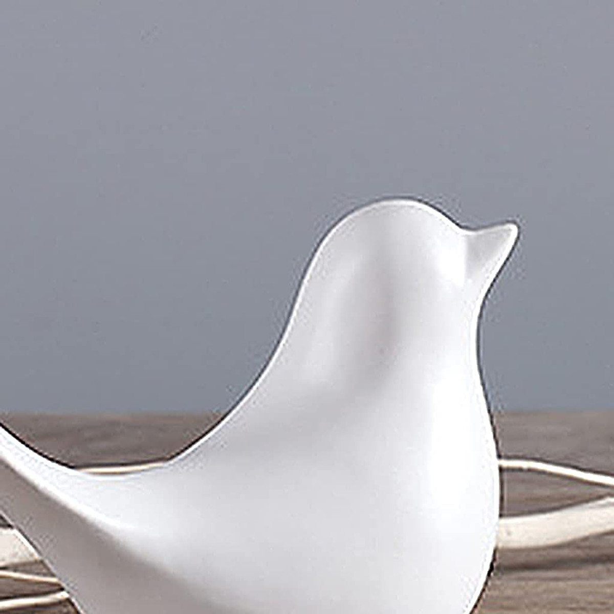 2pcs Bird Figures Ceramic Bird Statue Animal Sculptures Ornaments for Home Office Garden Decoration - White, Size S