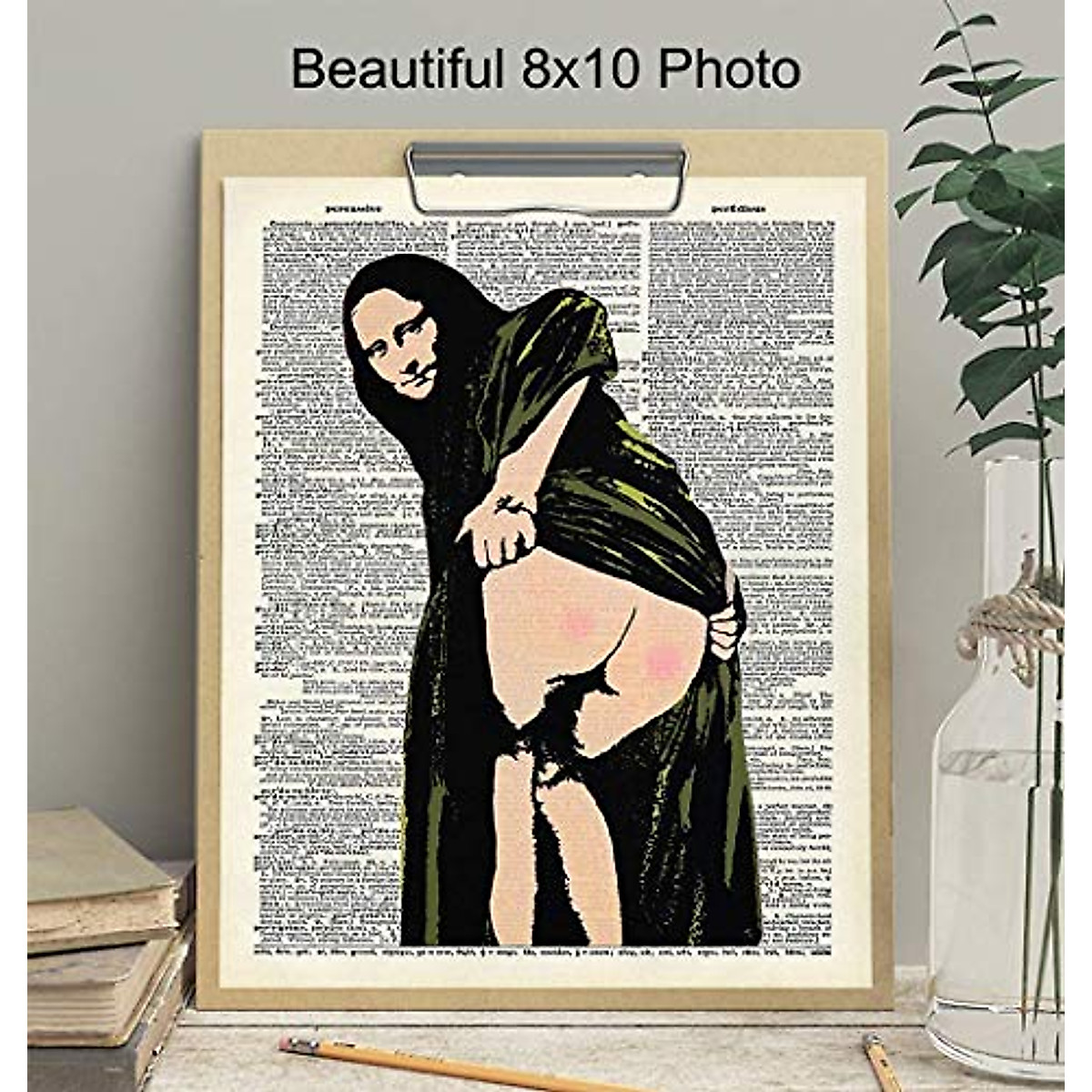 Mona Lisa Graffiti Mural Dictionary Art Print - Vintage Upcycled Wall Art Poster- Modern Chic Home Decor for Bathroom, Bath, Bedroom, Dorm Room - Cool Gift for Banksy Fans, 8x10 Photo Unframed