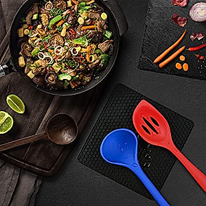 Silicone Trivet Mats Hot Mat - Hot Pads Durable Non Slip Coasters Heat Resistant Mats (Black)