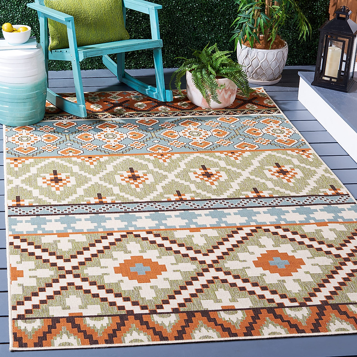 SAFAVIEH Veranda Collection Area Rug - 6'7" x 9'6", Green & Terracotta, Boho Design, Non-Shedding & Easy Care, Indoor/Outdoor & Washable-Ideal for Patio, Backyard, Mudroom (VER097-0745)