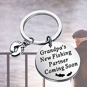 Grandpa to Be Gift Grandpas New Fishing Partner Coming Soon Keychain Pregnancy Announcement Gift for Grandpa Papa Grandfather (silver)