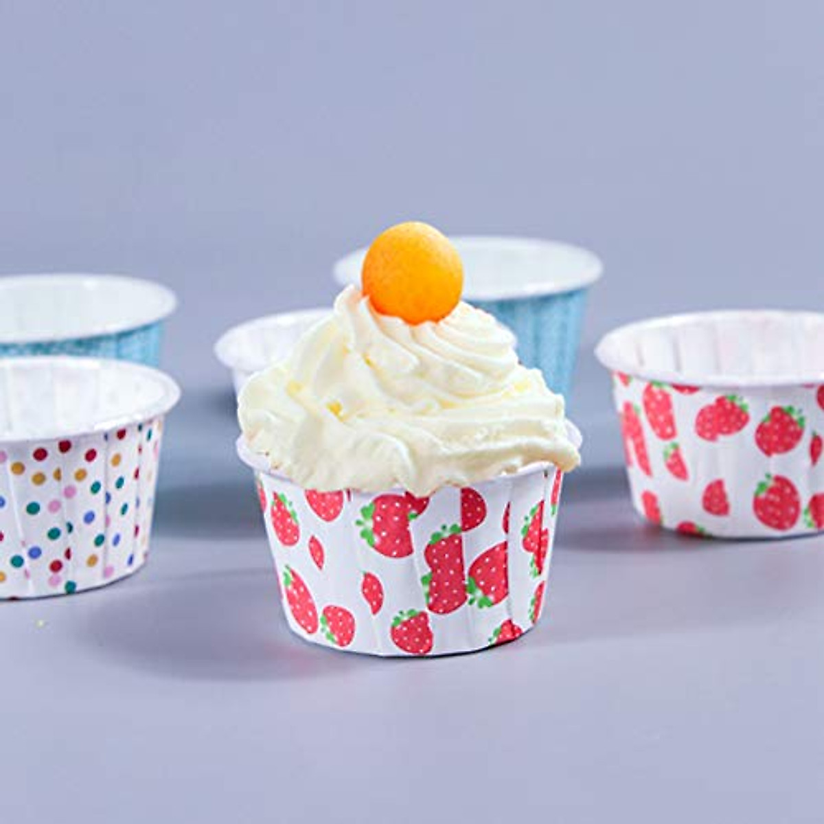 LZbeove 100 Pcs Rainbow Polka Dot Paper Ice Cream Cups, Mini Dessert Bowls for Sundae Bar, Frozen Yogurt Ice Cream Cups Party Supplies for Baking Wedding Birthday Party (Strawberry)