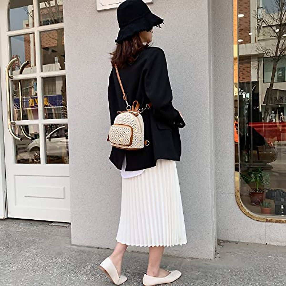 OWGSEE Summer Trendy Handmade Woven Crochet Straw Backpack Boho Backpack Purse for Women Vacation (Beige)