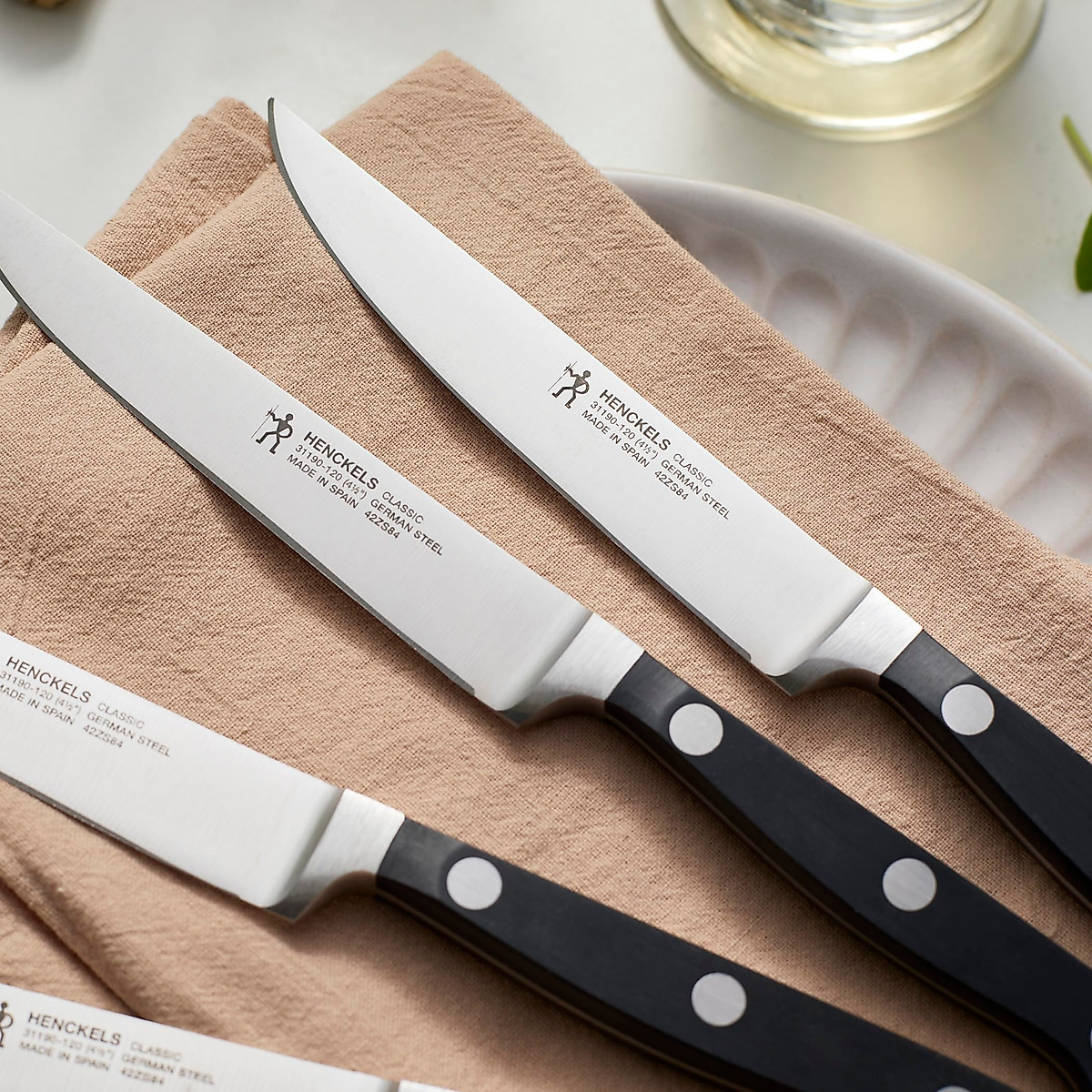 HENCKELS Classic Razor-Sharp Steak Knife 4 Piece Set, German Engineered Informed by 100+ Years of Mastery