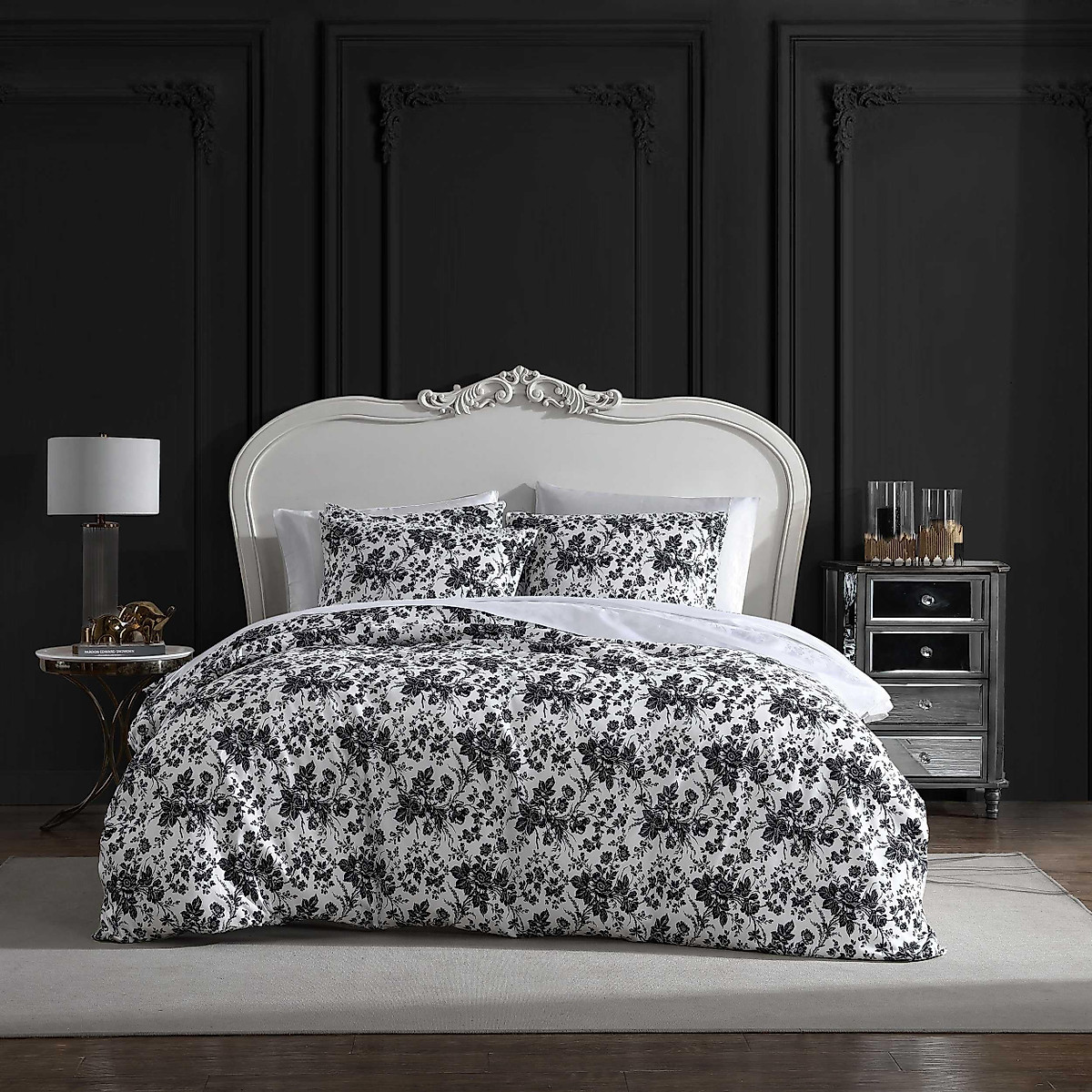 Betsey Johnson - Queen Duvet Cover, Soft Bedding Set with Matching Shams, Floral Home Decor (Betseys Toile Black, Queen)