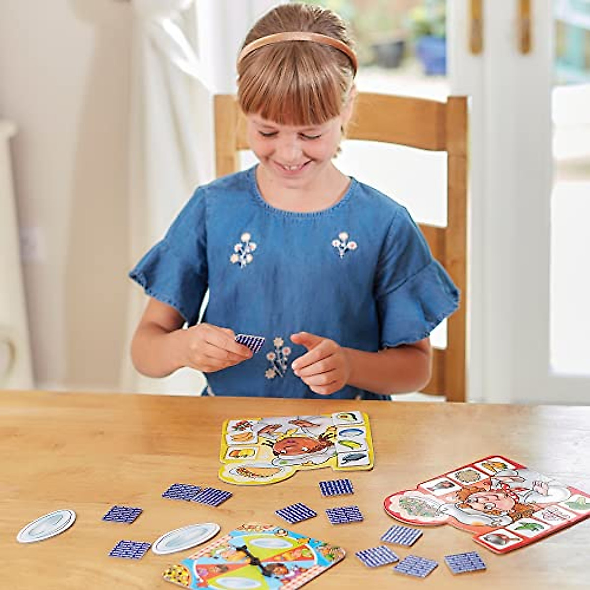 ORCHARD TOYS Moose Crazy Chefs Game. Help Make a Meal in This Tasty Matching Game. for Ages 3-6 and 2-4 Players