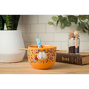 Silver Buffalo Garfield Hungry Junk Food Ceramic Ramen Noodle Rice Bowl with Chopsticks and Spoon, Microwave Safe, 20 Ounces