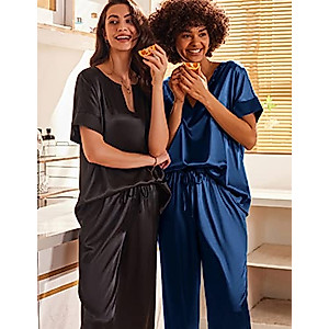 Ekouaer Women's Satin Pajamas Set Soft Short Sleeve Loungewear Two Piece Silky Long Pant Pjs Set Navy Blue